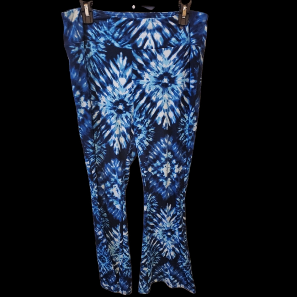 No Boundaries Multi Tie Dye High Rise Pull On Knit Fl… - Gem